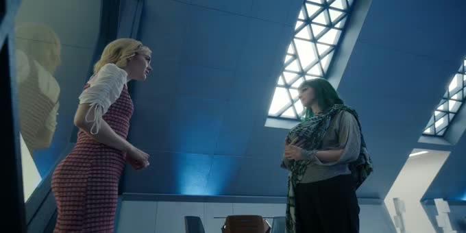 天赋异禀S02E07：洛娜请求埃斯梅照看晨曦-英语趣配音